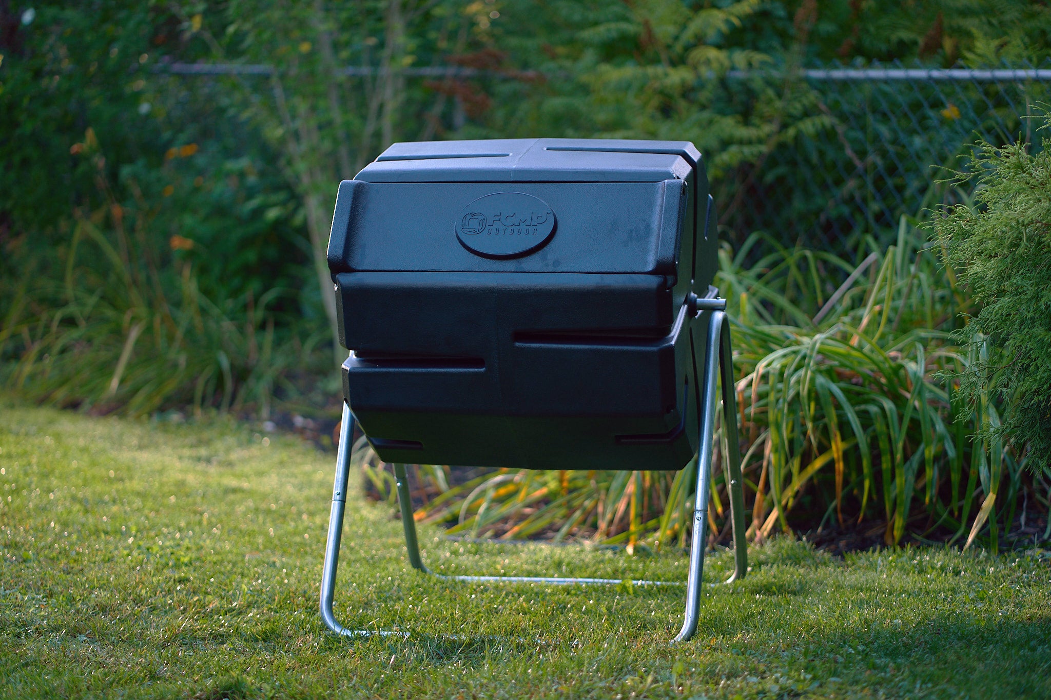 FCMP Outdoor RM4000 Roto Tumbling Composter | Forest City Models and ...